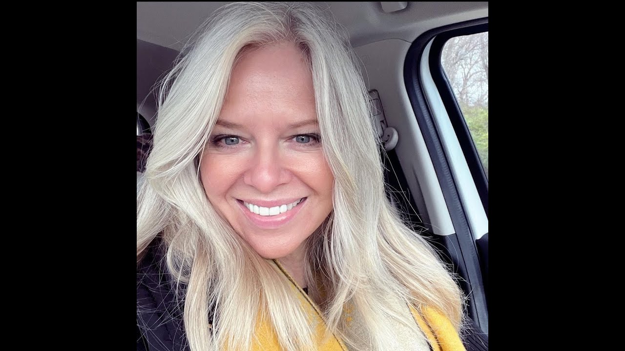 Older Women - Superb Women - YouTube