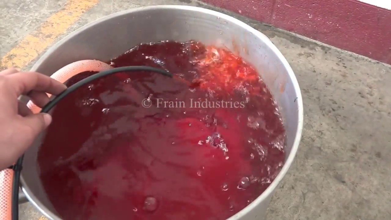 Rannie Single Stage High Pressure Three Piston Pump Demonstration - YouTube