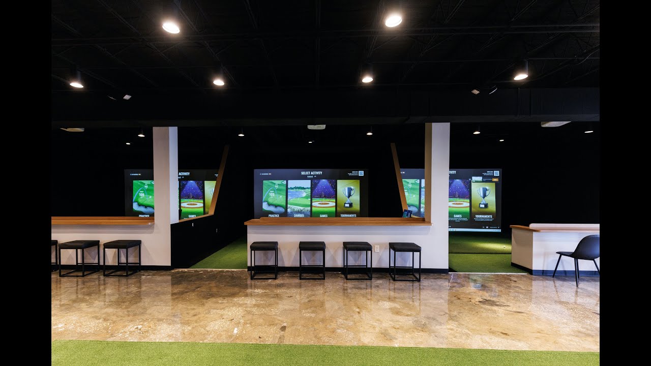 Birdie Club Indoor Golf - YouTube