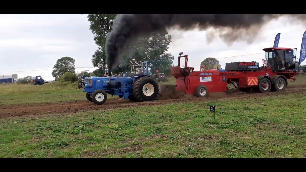 Tractor Pulling at Rempstone steam 2023 - YouTube
