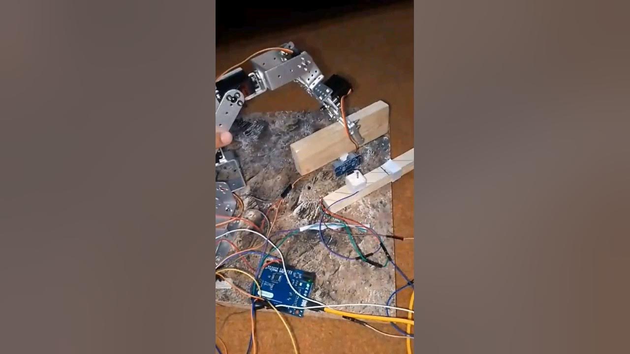 Object Recycling Robotic Arm using Inverse Kinematics #4Dof #robotics - YouTube