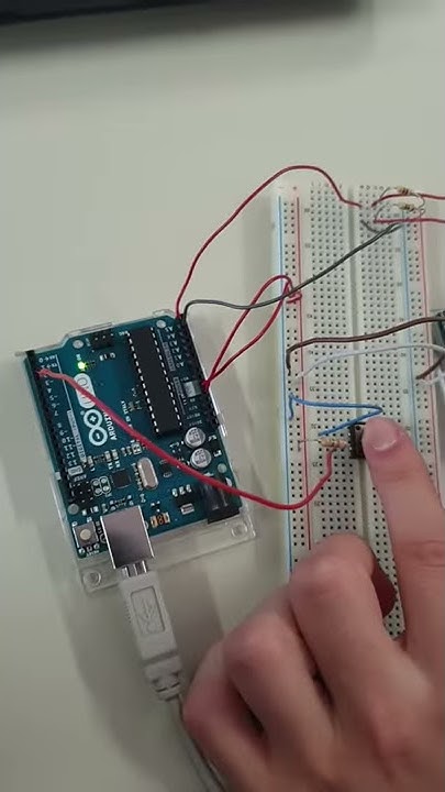 Comunicazione tra 2 arduino - YouTube