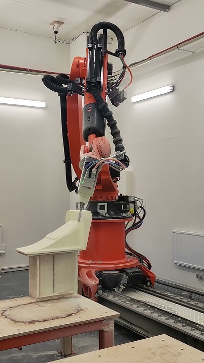 ENCY Robot - 5D Contouring & Milling | Advanced Robotic Machining - YouTube