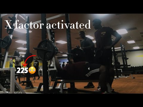 Crazy bench day (225 demon😈) - YouTube