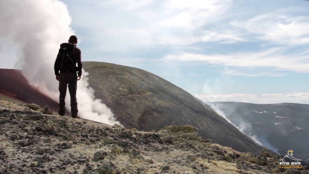 Bocca Nuova Crater Collapse - YouTube