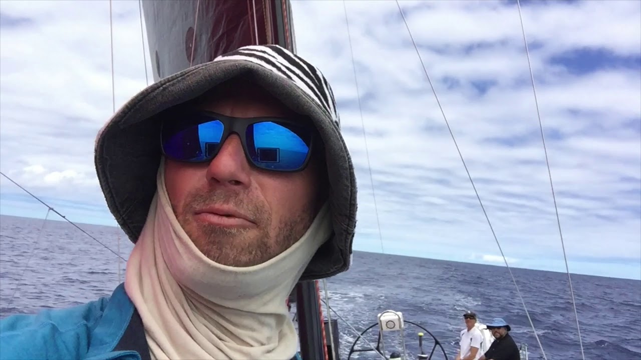 J122e Joy Ride Racing Vic Maui 2018 - YouTube