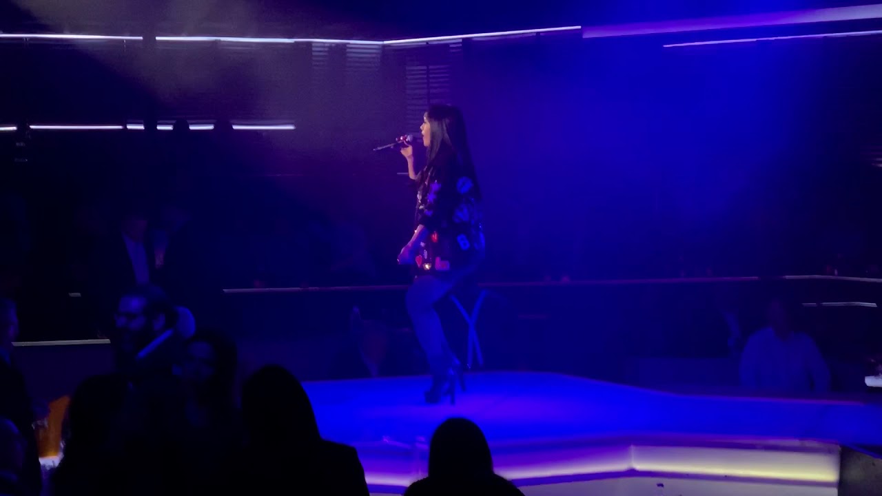 Marilena Animado live @ Fantasia 20/12/19 - YouTube
