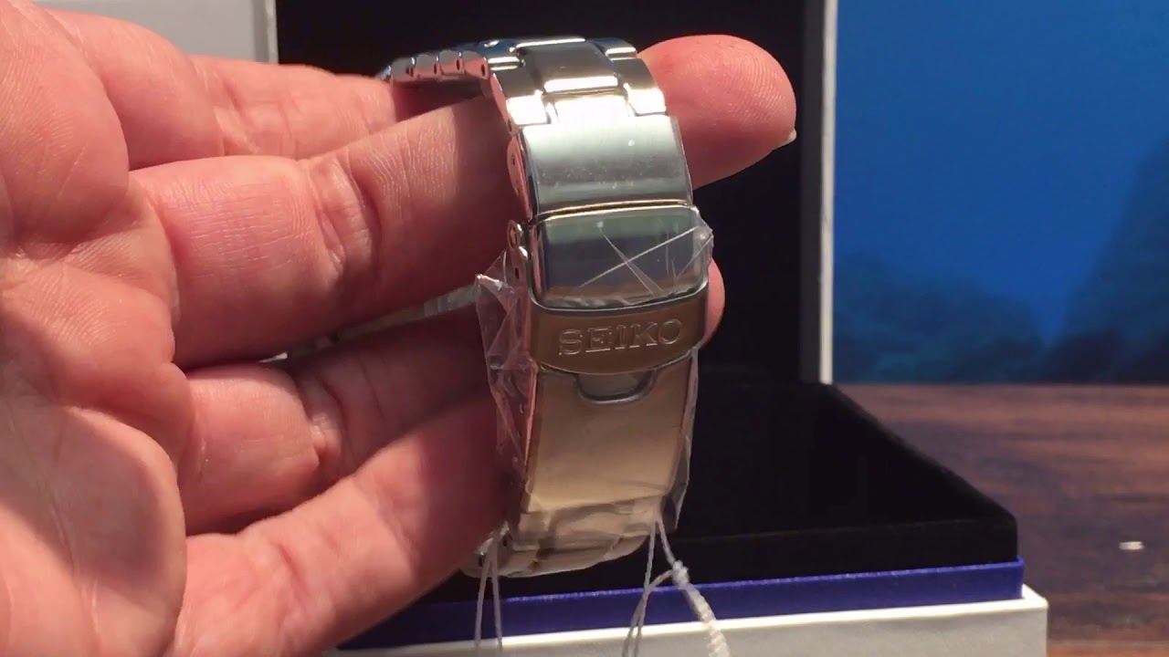 Unboxing the Seiko Sumo SPB101 - YouTube