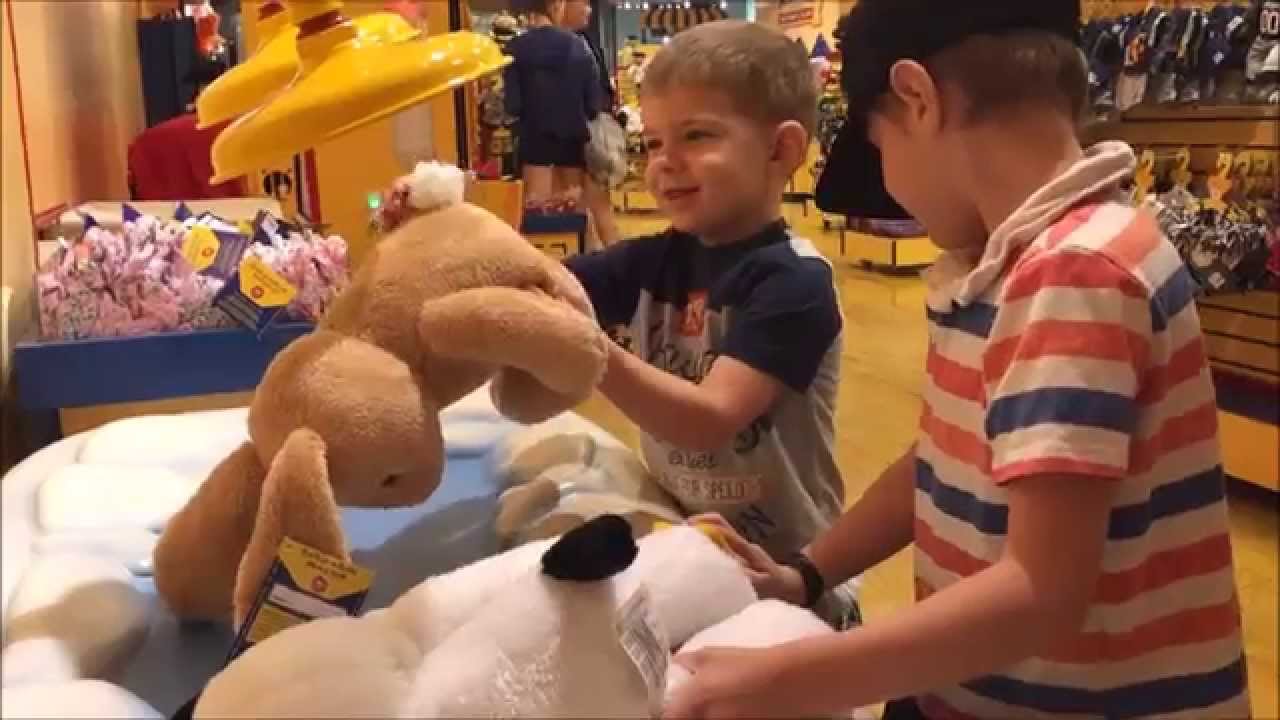 Build A Bear Fun || Daily Vlog 4-9-15 - YouTube