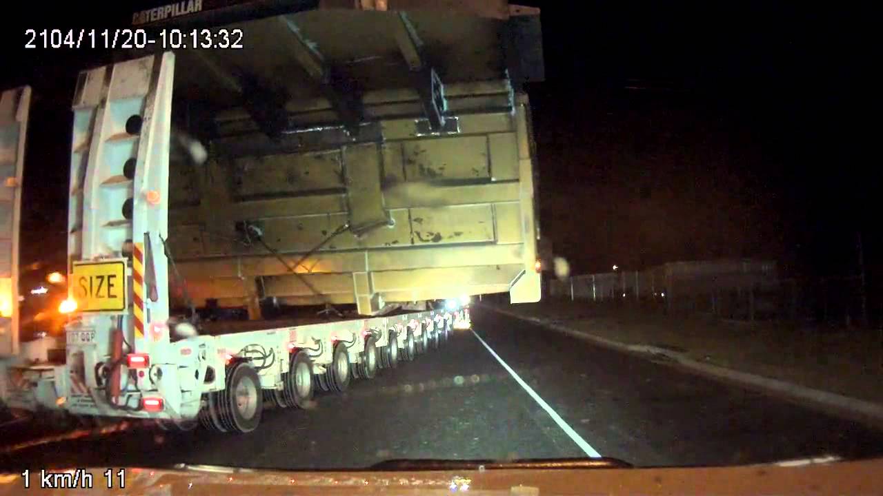 NQ Group Heavy Haulage and Cranes - CAT 797 Tray - YouTube