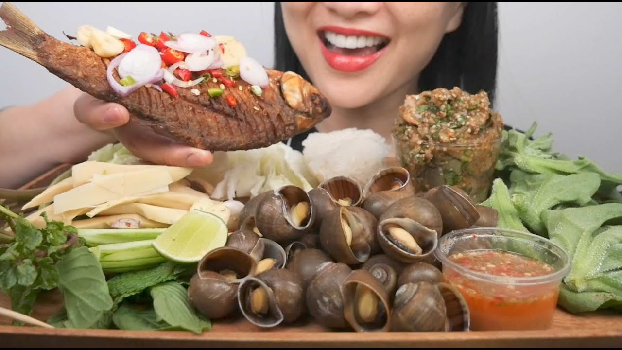 CRYSTAL ICE PLANT + ESCARGOT (ASMR THAI FOOD DELICACY) EATING SOUNDS ...