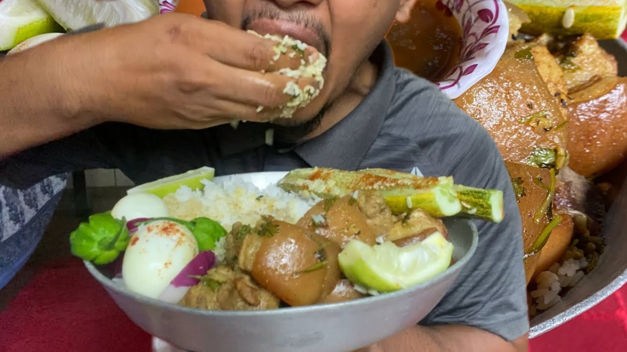 Braised Pork Belly Spicy with cucumber & king CHILLI & White Rice ...