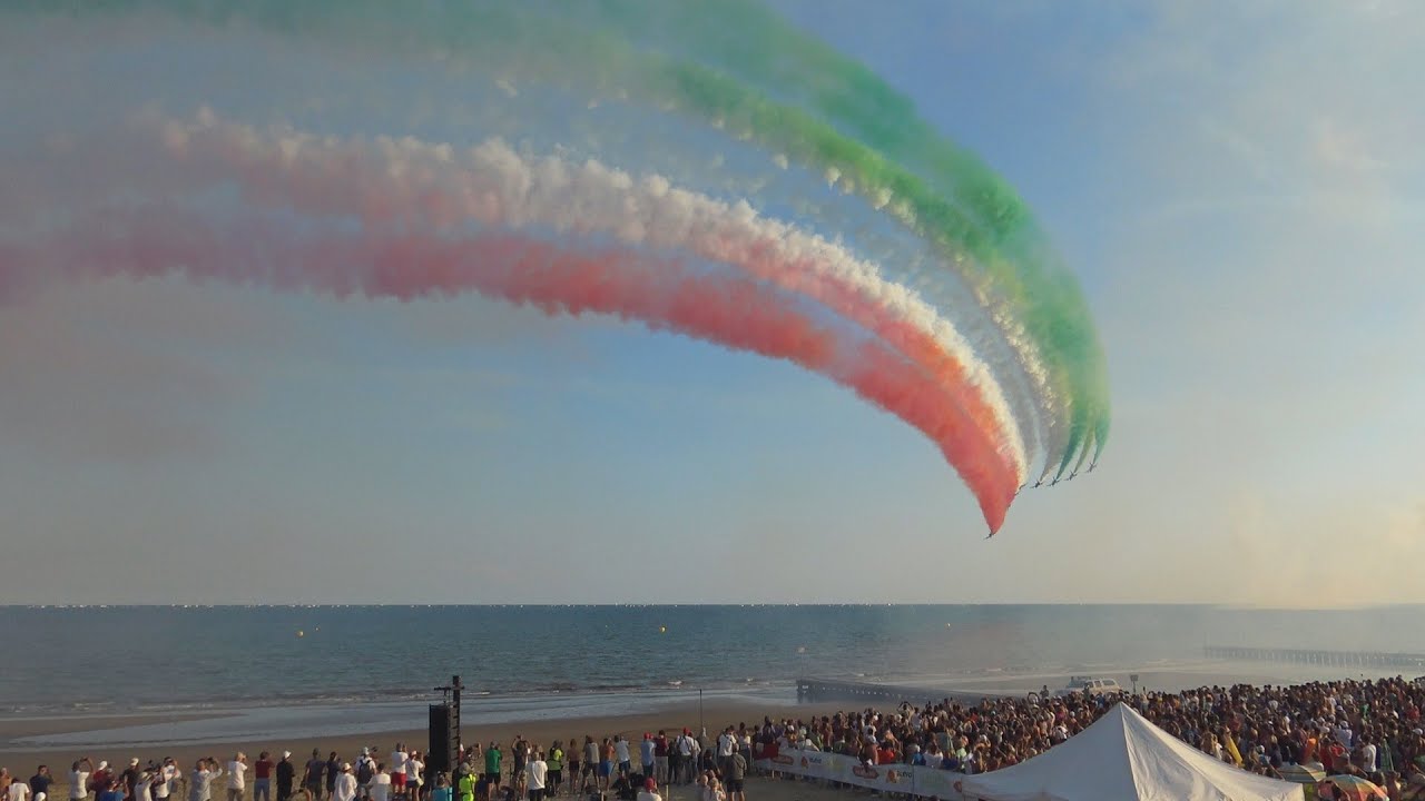 FRECCE TRICOLORI - JESOLO AIR SHOW 2023 - YouTube