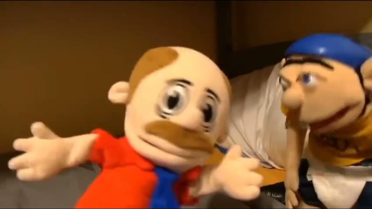 i edited 2 sml clips my friend sent me - YouTube