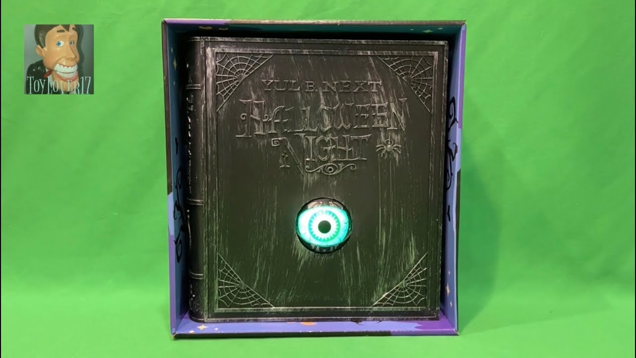 Gemmy 2020 Animated Eyeball Book - YouTube