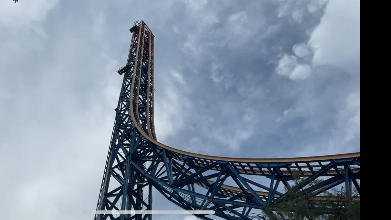 Lex Luthor Drop of DOOM Ride at Six Flags Magic Mountain in California ...