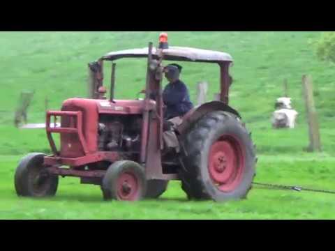 Rabot De Prairie Nuffield 460 BMC Diesel - YouTube