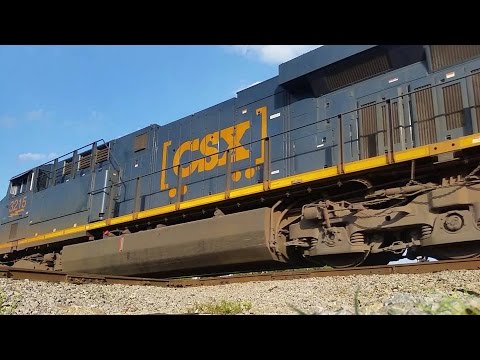 {3215} CSX Q410-21 Massive 220 Car Heavy train With Ground Vibration Heads North On The A-Line ...