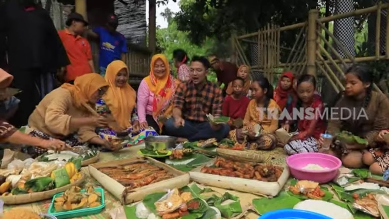 Ihsan Tarore Ikut Tradisi Ruwahan Masal Sukoharjo | MAKAN RECEH (27/03 ...