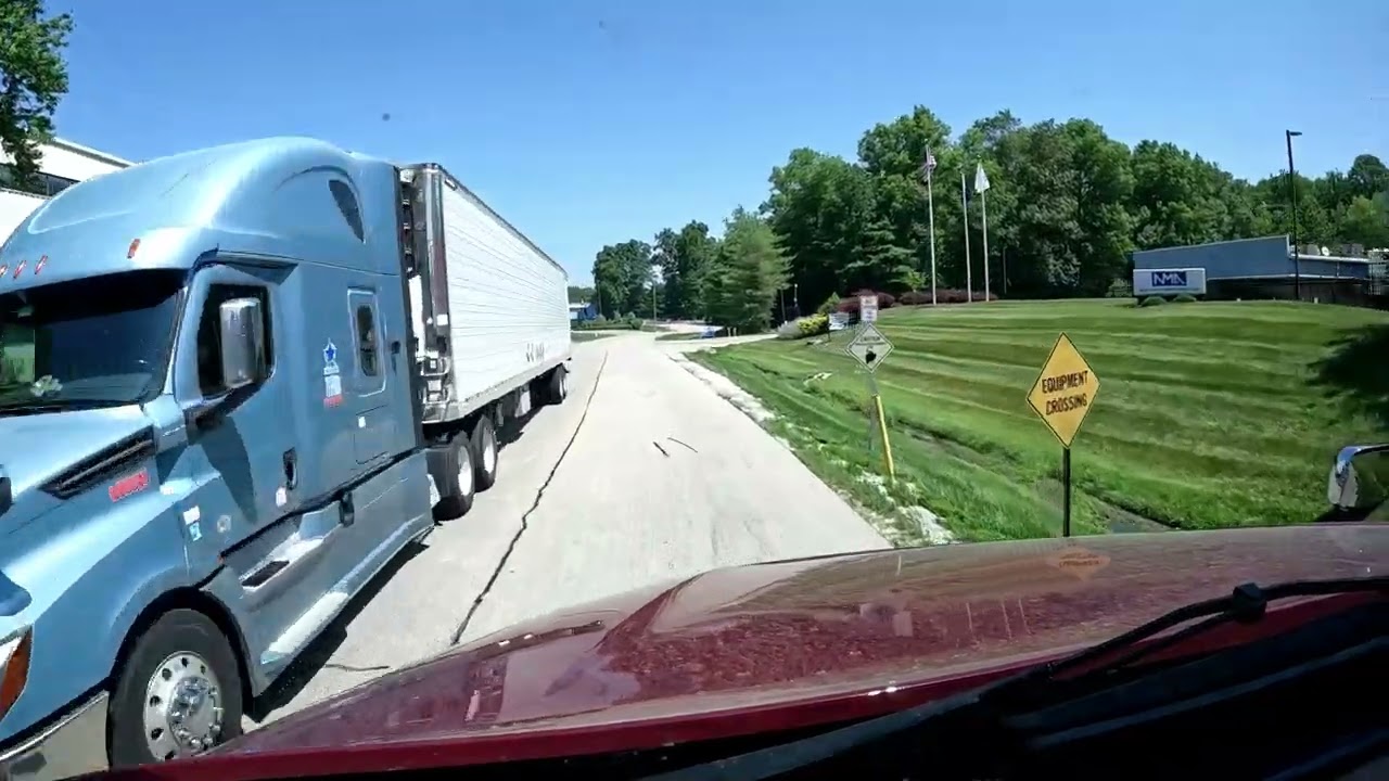 Maverick Flatbed Trucking #434 IN Delivery, Drywall Pickup - YouTube