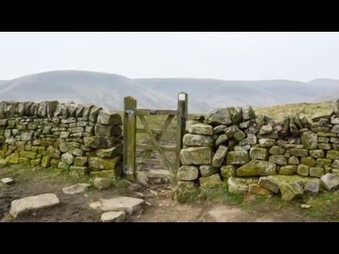The Pennine Way Edale to The Snake Pass - YouTube