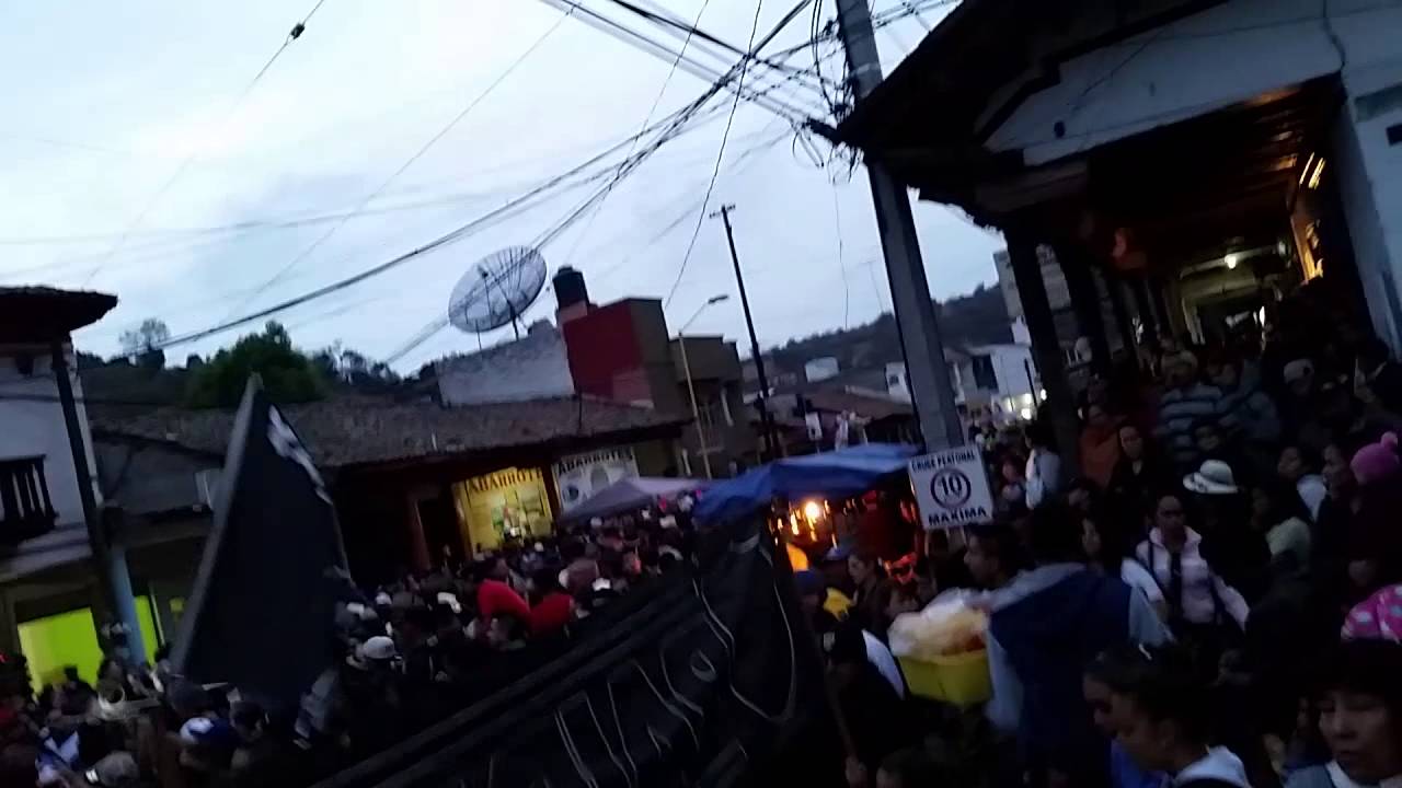 Danza en villa Jimenez michoacan 2015 - YouTube