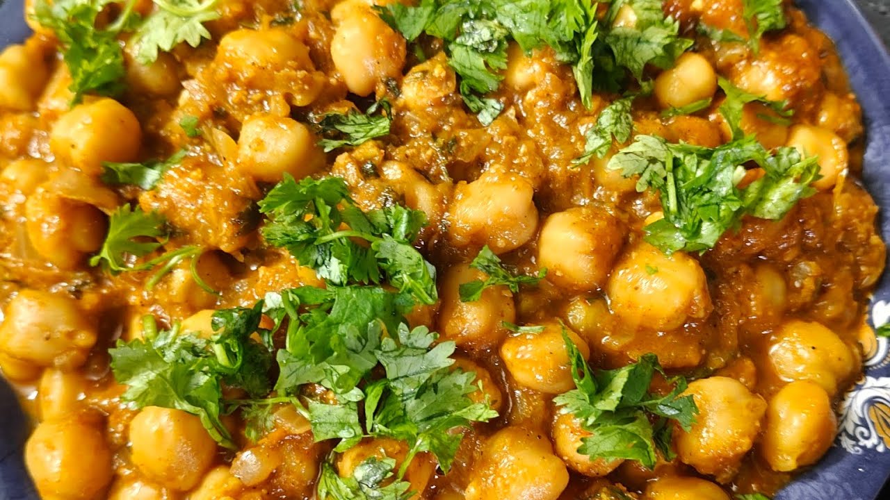 Goan Style Kabuli chana masala recipe / Kabuli Chhole masala recipe ...