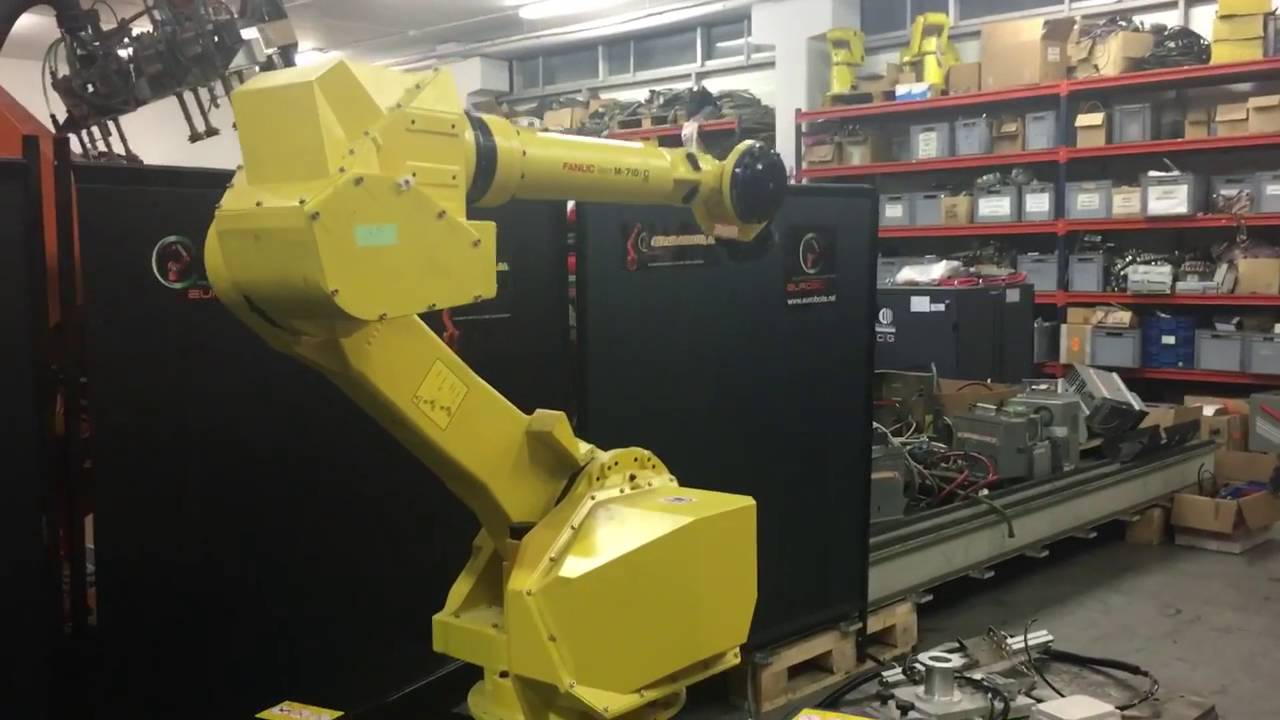Robot Fanuc M710 iC 70 prime prove - YouTube