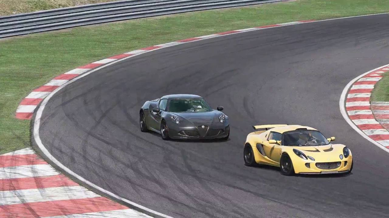 Alfa 4C vs Lotus 240R @ Brands Hatch GP - YouTube
