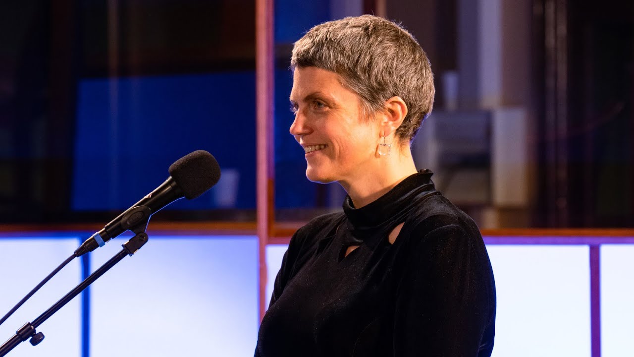 Inga Gaile - dzejolis „24.11.2020.” - YouTube