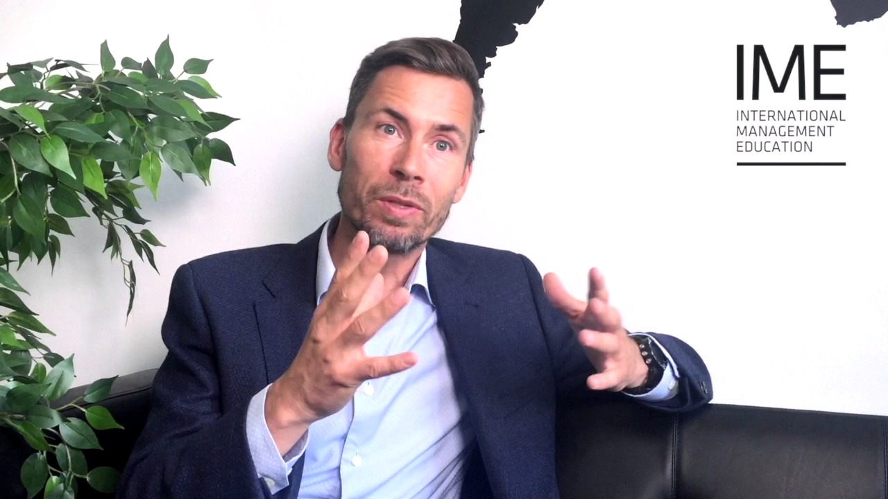 Lars hoffmann tips for better video meetings - YouTube