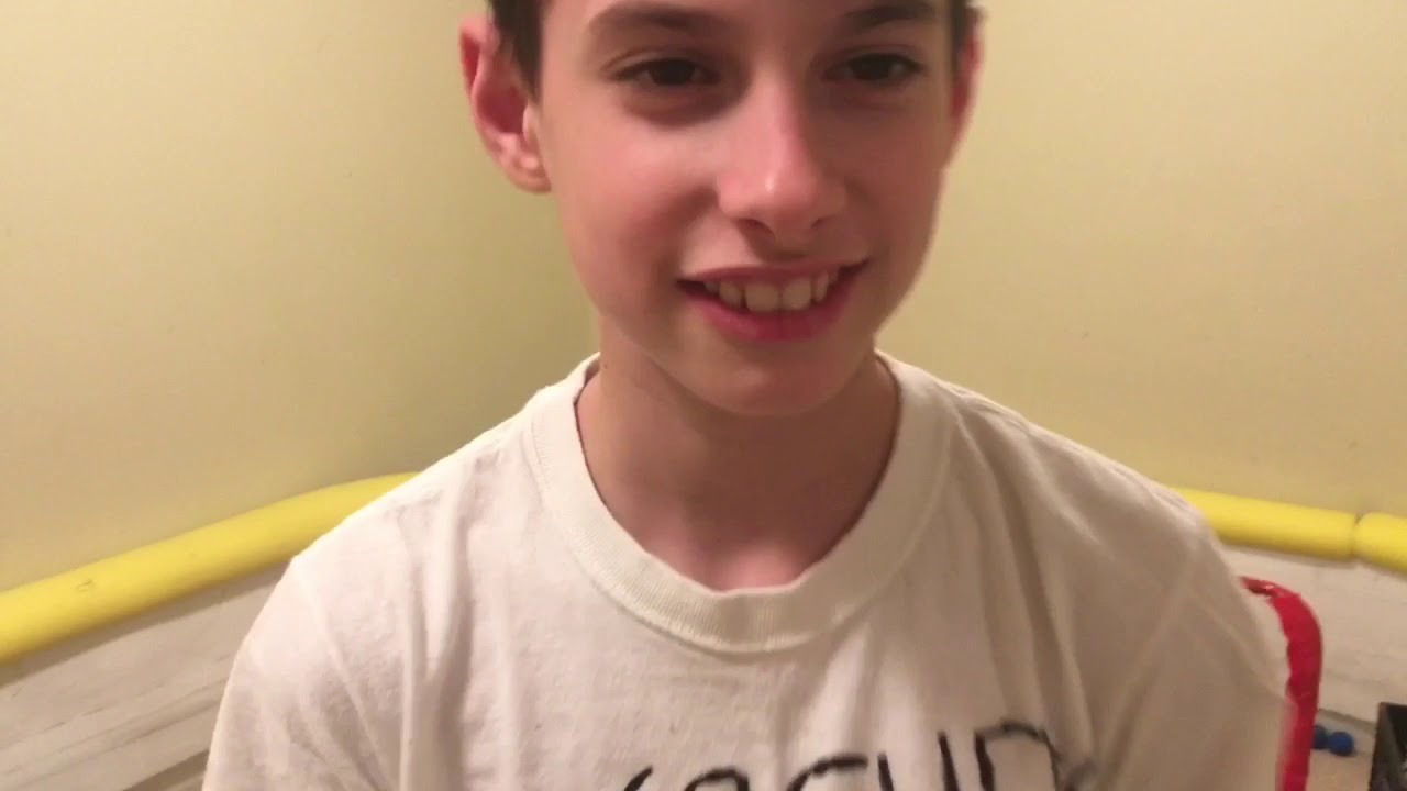 Papa Jake works out (new merch) - YouTube