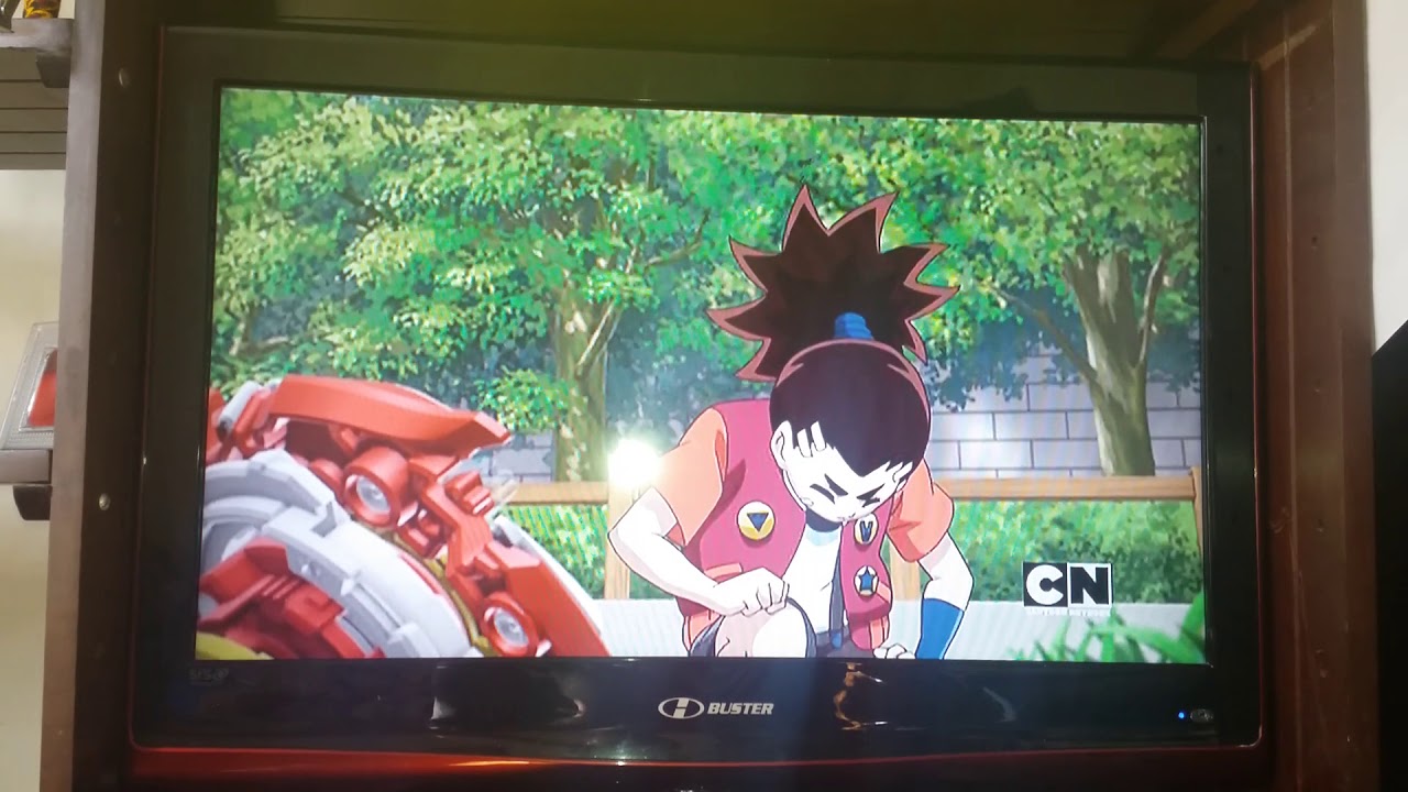 Beyblade burst turbo - Aiger Akabane bizarro - YouTube