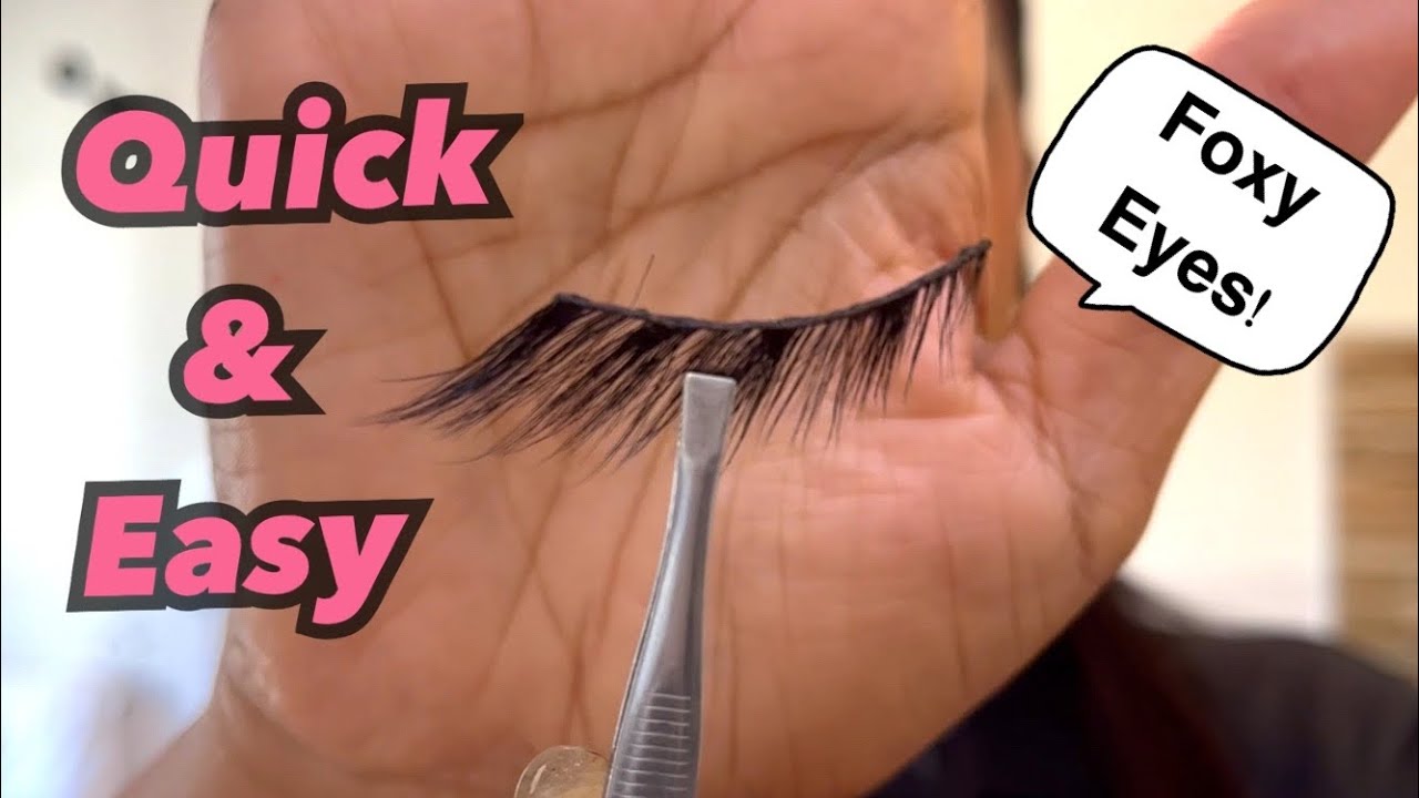 How to Apply Foxy Lashes! Easy Tutorial - YouTube