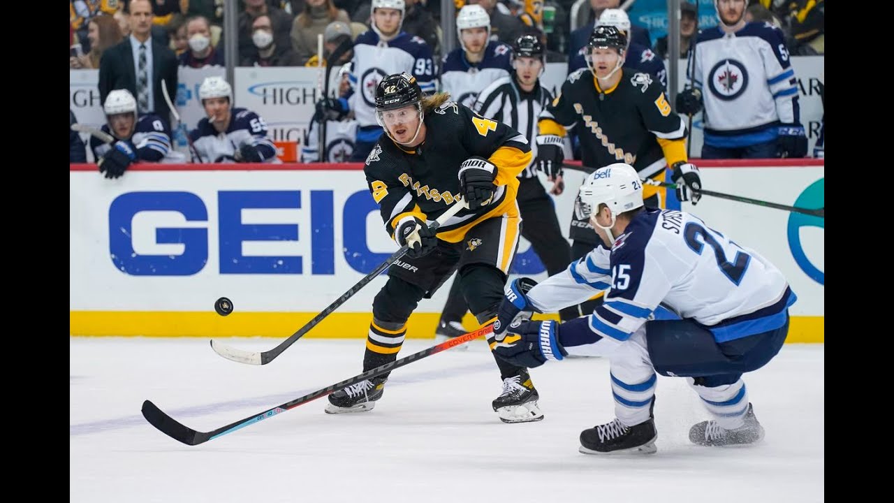Reviewing Penguins vs Jets Matinee Game - YouTube