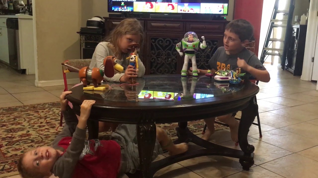 Logan plays Toy Story - YouTube