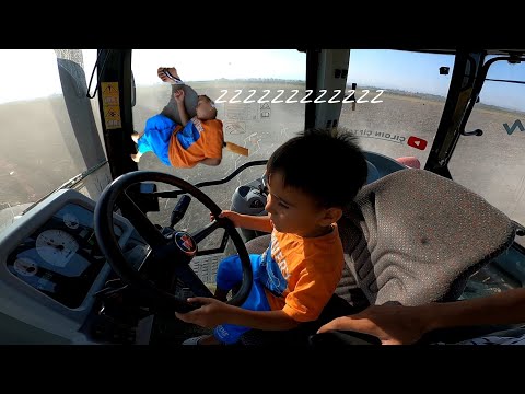 OZİ TESVİYE VURURKEN UYUYA KALDI // BÖYLE RAHAT TRAKTÖR YAPMASINLAR UYKUMUZ GELİYO