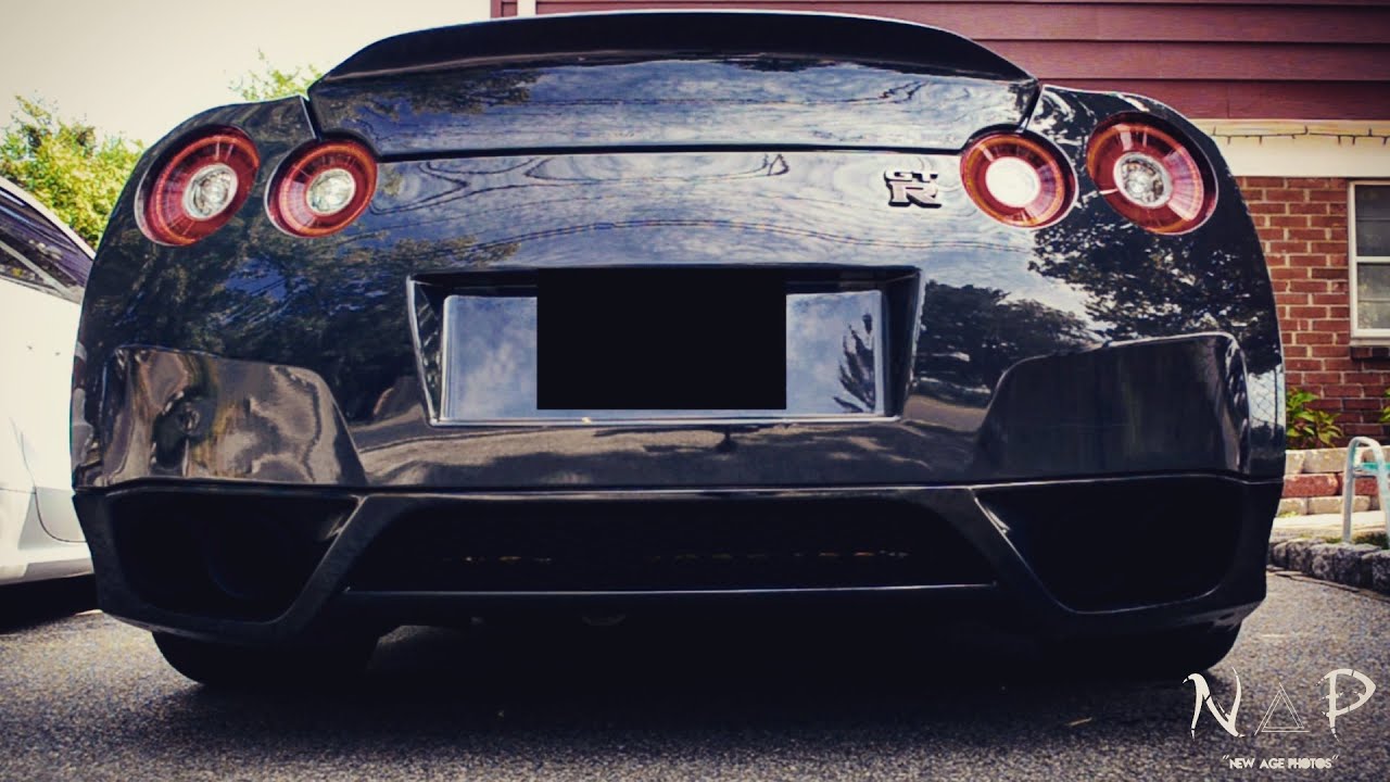 800+HP Nissan GTR Cold Start & Revving!! - YouTube