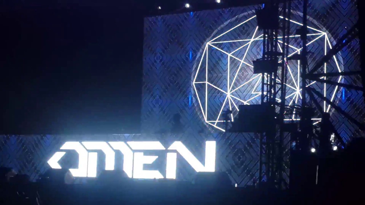 DJ Omen at IGNITE with 25000 people's - YouTube