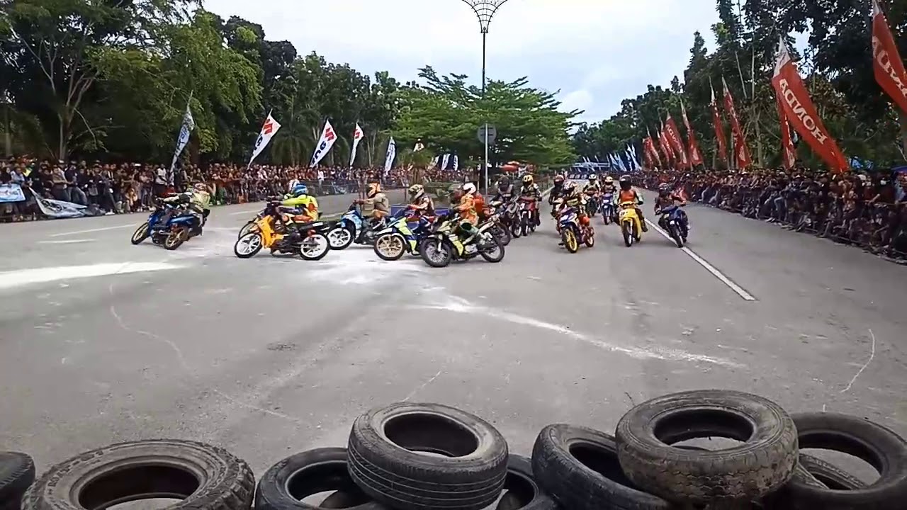 Yamaha Jupiter z road race Siak Riau - YouTube