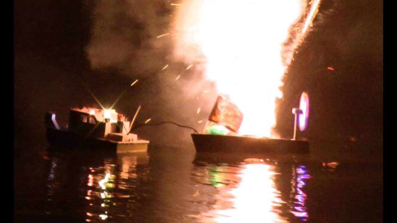 Boat EXPLODES - YouTube