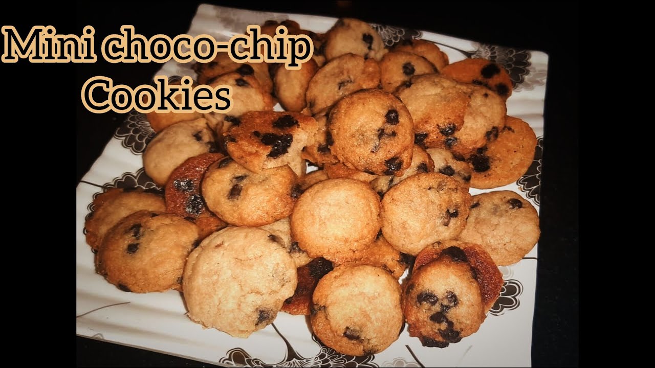 Mini Choco chip Cookies | Classic Choco-chip cookies | Eggless cookies ...