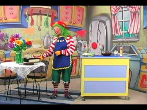 Dizzy the Clown on Father's Day - YouTube