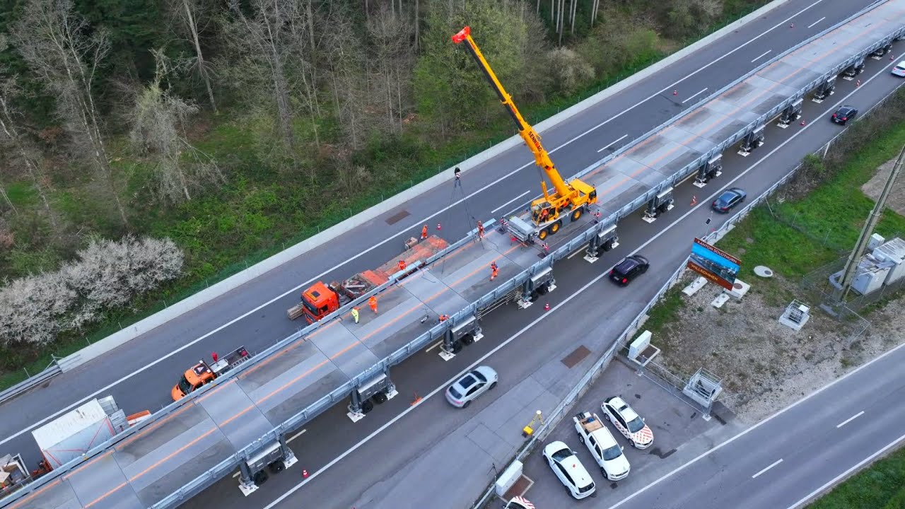 ASTRA Bridge Aufbau – Blick hinter die Kulissen - YouTube