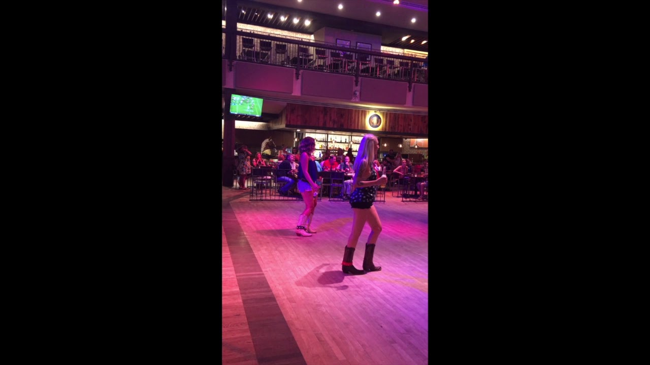 Downtown Nashville Line Dance - The Wolf - YouTube