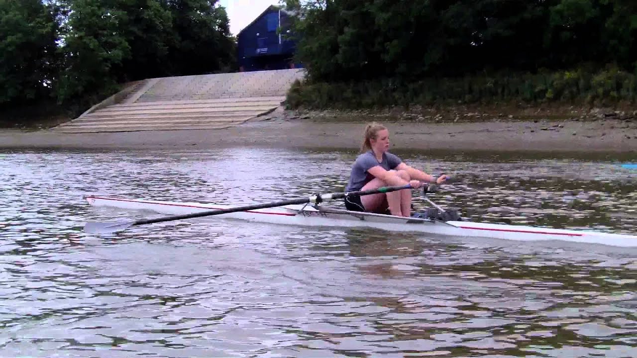 sculling courses at Tideway Scullers School - YouTube