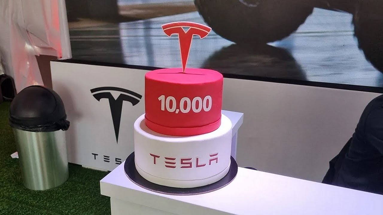 Tesla Delivers 10,000th EV in Israel - YouTube