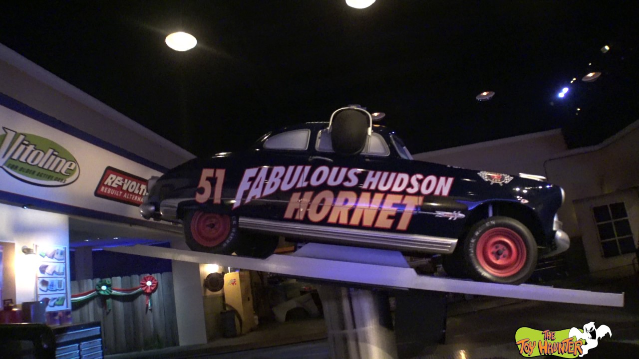 Radiator Springs Racers | Full Ride In 4K | Disney's Car's Land - YouTube