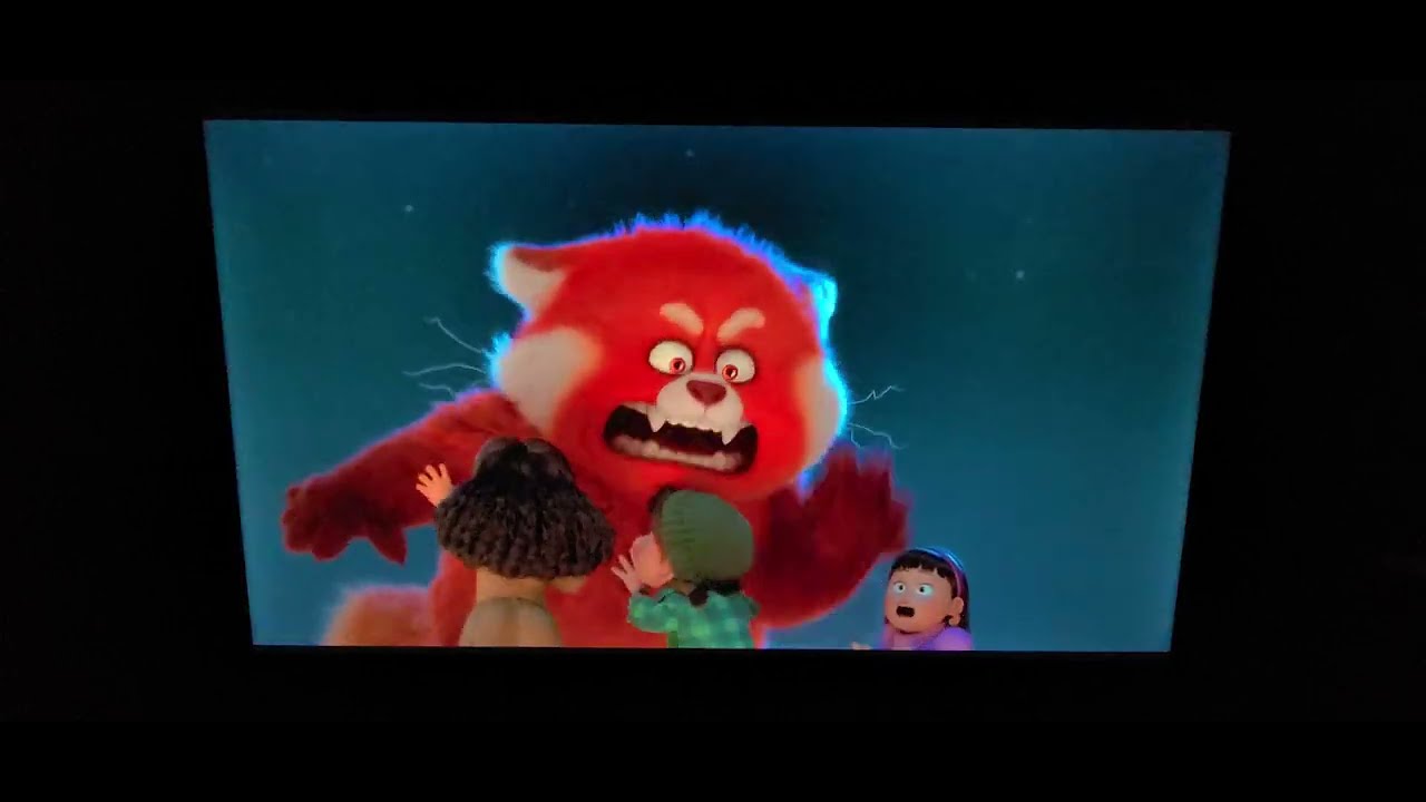 Turning Red Fandub Mei Attacked Tyler - YouTube