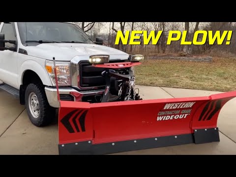 Brand New Western Wideout! - YouTube